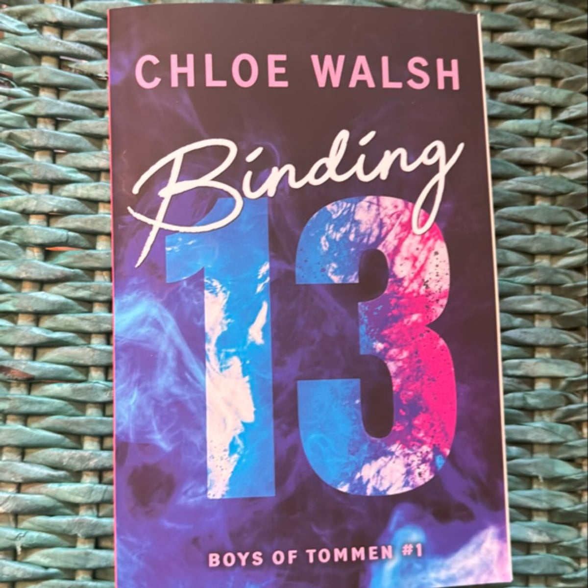 Binding 13 by Chloe Walsh, Paperback | Pangobooks