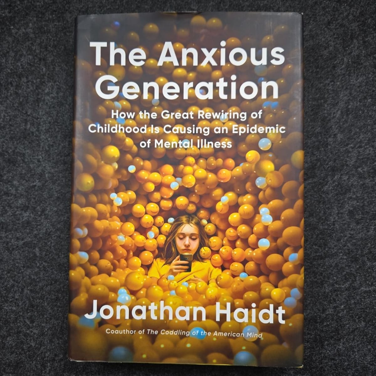 The Anxious Generation by Jonathan Haidt, Hardcover | Pangobooks