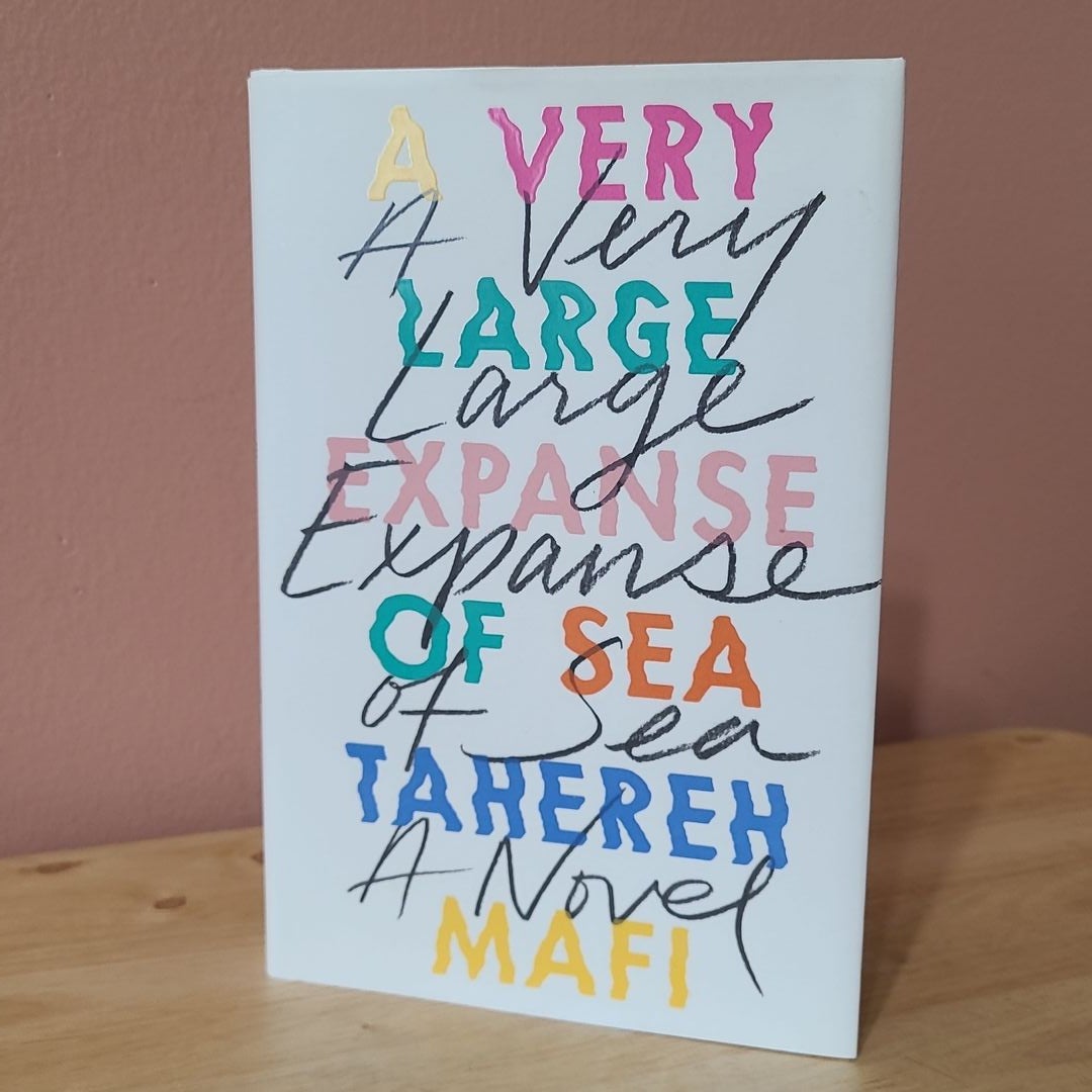 A Very Large Expanse of Sea by Tahereh Mafi, Hardcover | Pangobooks