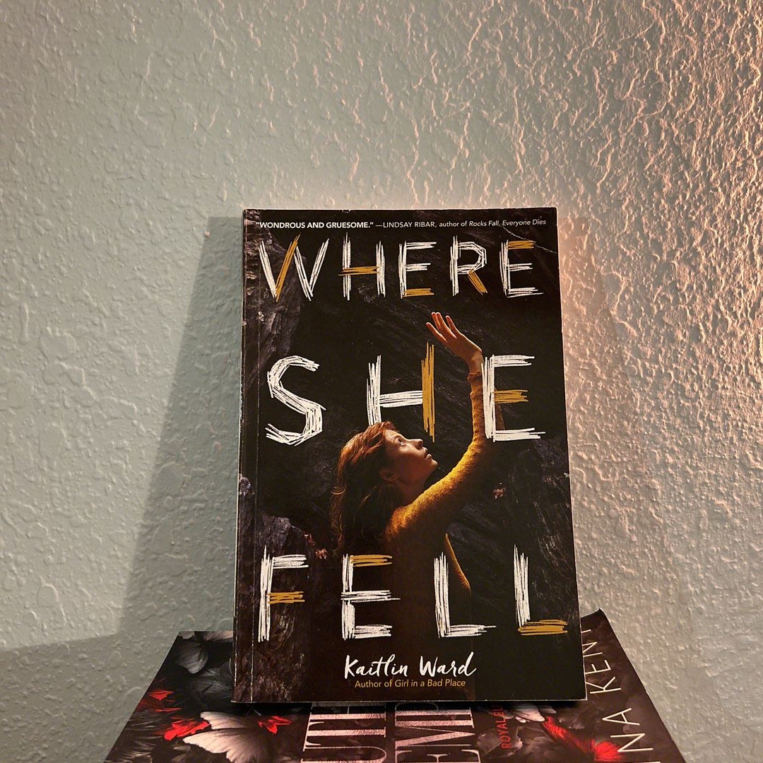 Where She Fell by Kaitlin Ward, Paperback | Pangobooks