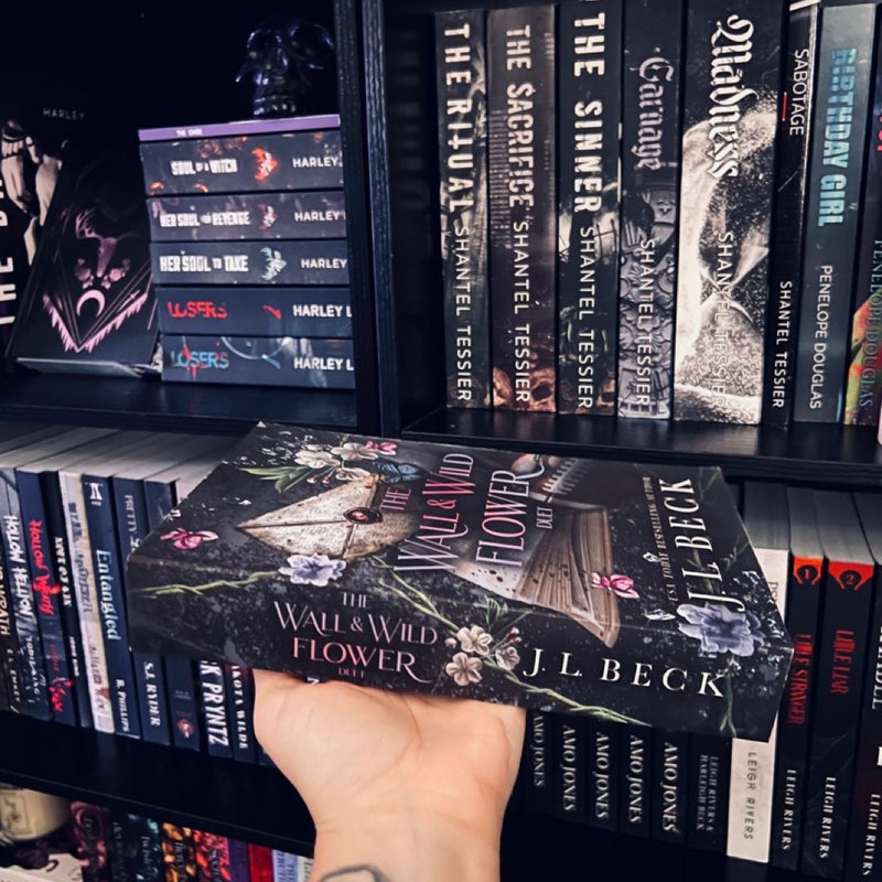 The Wall & Wild Flower Duet by J.L. Beck, Paperback | Pangobooks