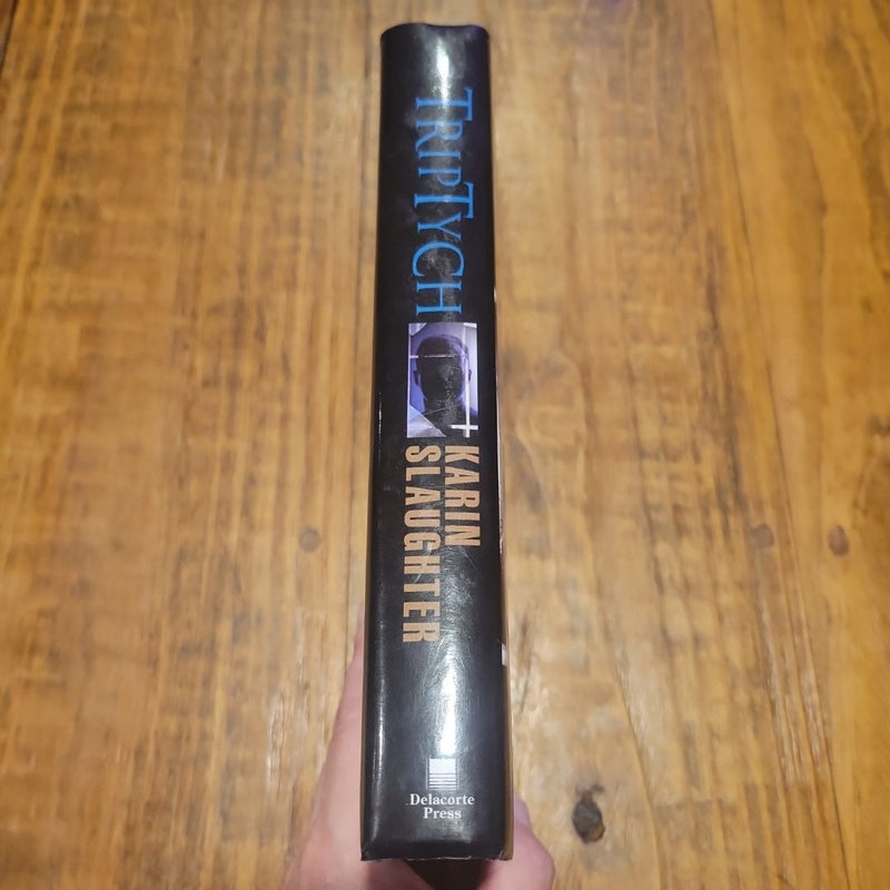 Triptych by Karin Slaughter, Hardcover | Pangobooks