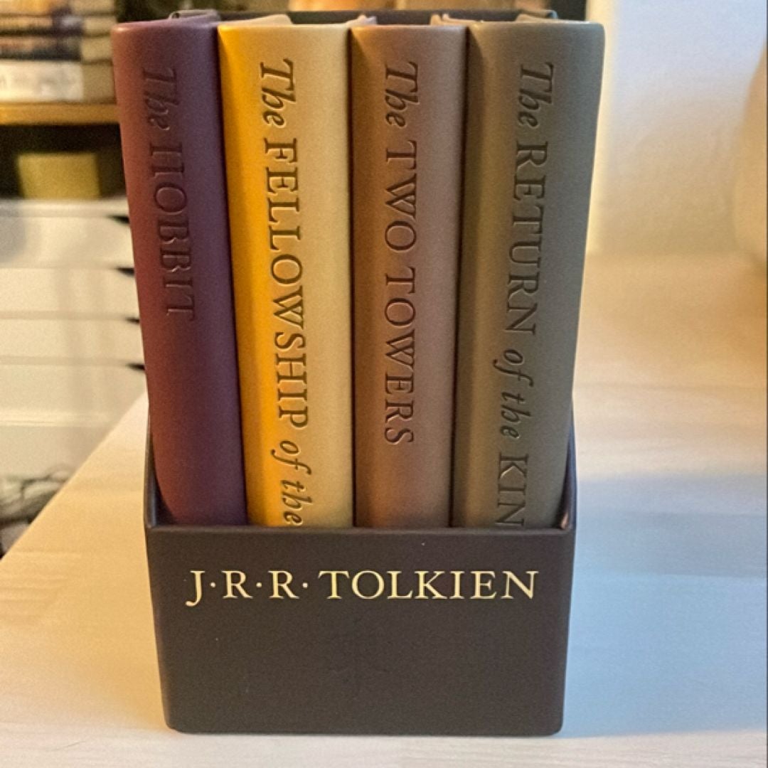 The Hobbit and the Lord of the Rings: Deluxe Pocket Boxed Set by J. R ...