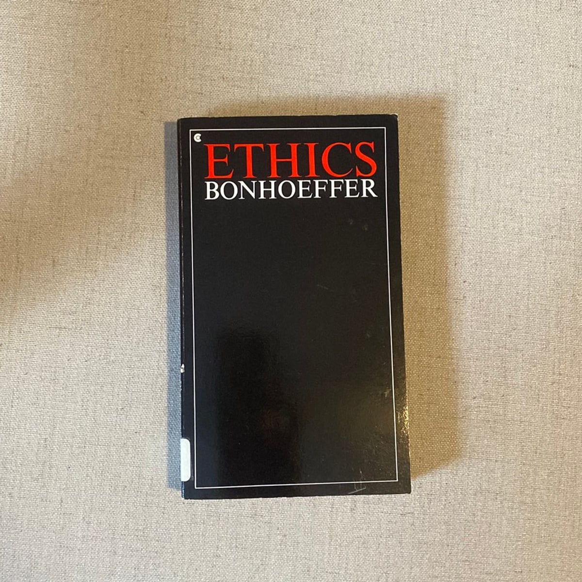 Ethics by Dietrich Bonhoeffer, Paperback | Pangobooks