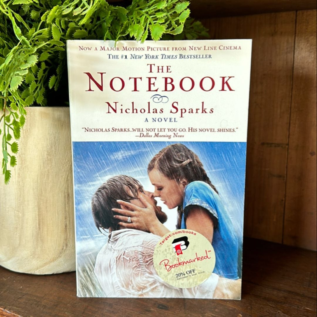 The Notebook by Nicholas Sparks, Paperback | Pangobooks