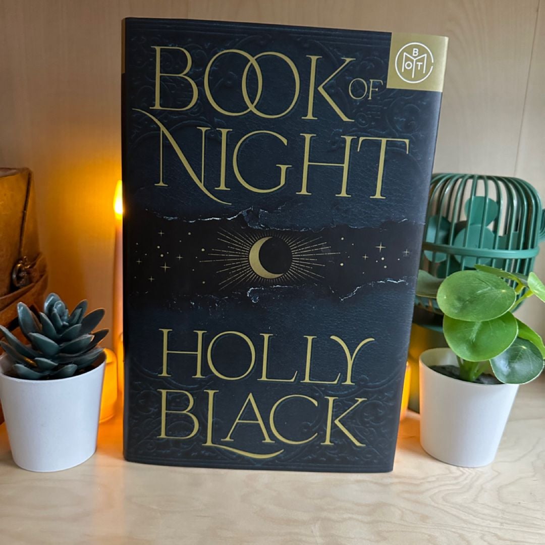 Book of Night by Holly Black, Hardcover | Pangobooks
