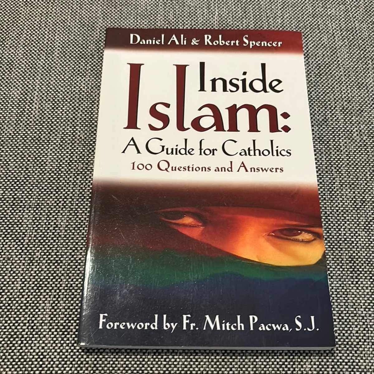 Inside Islam by Daniel Ali, Robert Spencer
