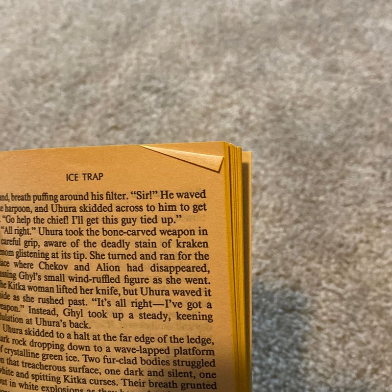 Star Trek - Ice Trap (#60) by L.A. Graf, Paperback | Pangobooks