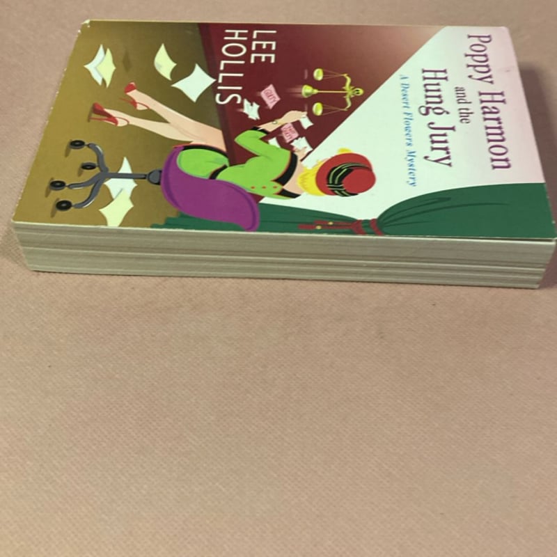 Poppy Harmon and the Hung Jury by Lee Hollis, Paperback | Pangobooks