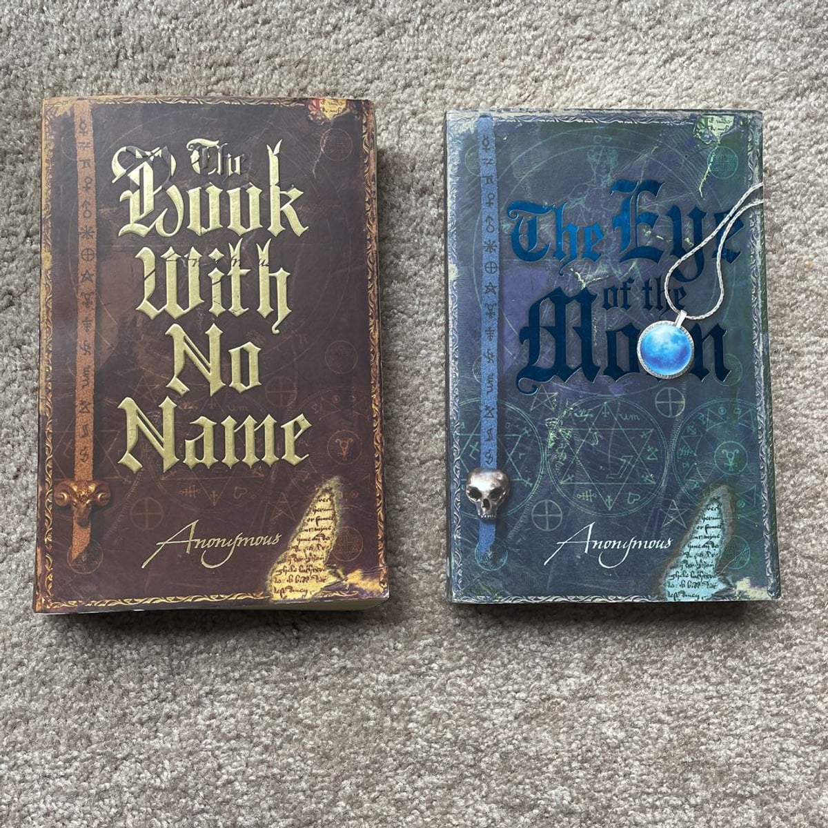 The Book with No Name by Anonymous