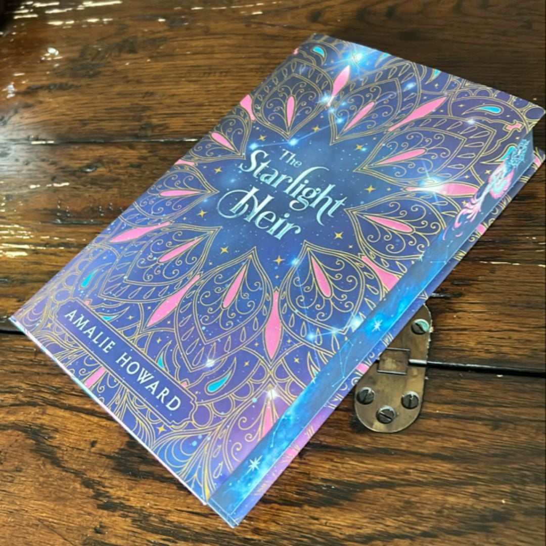 The Starlight Heir by Amalie Howard, Hardcover | Pangobooks
