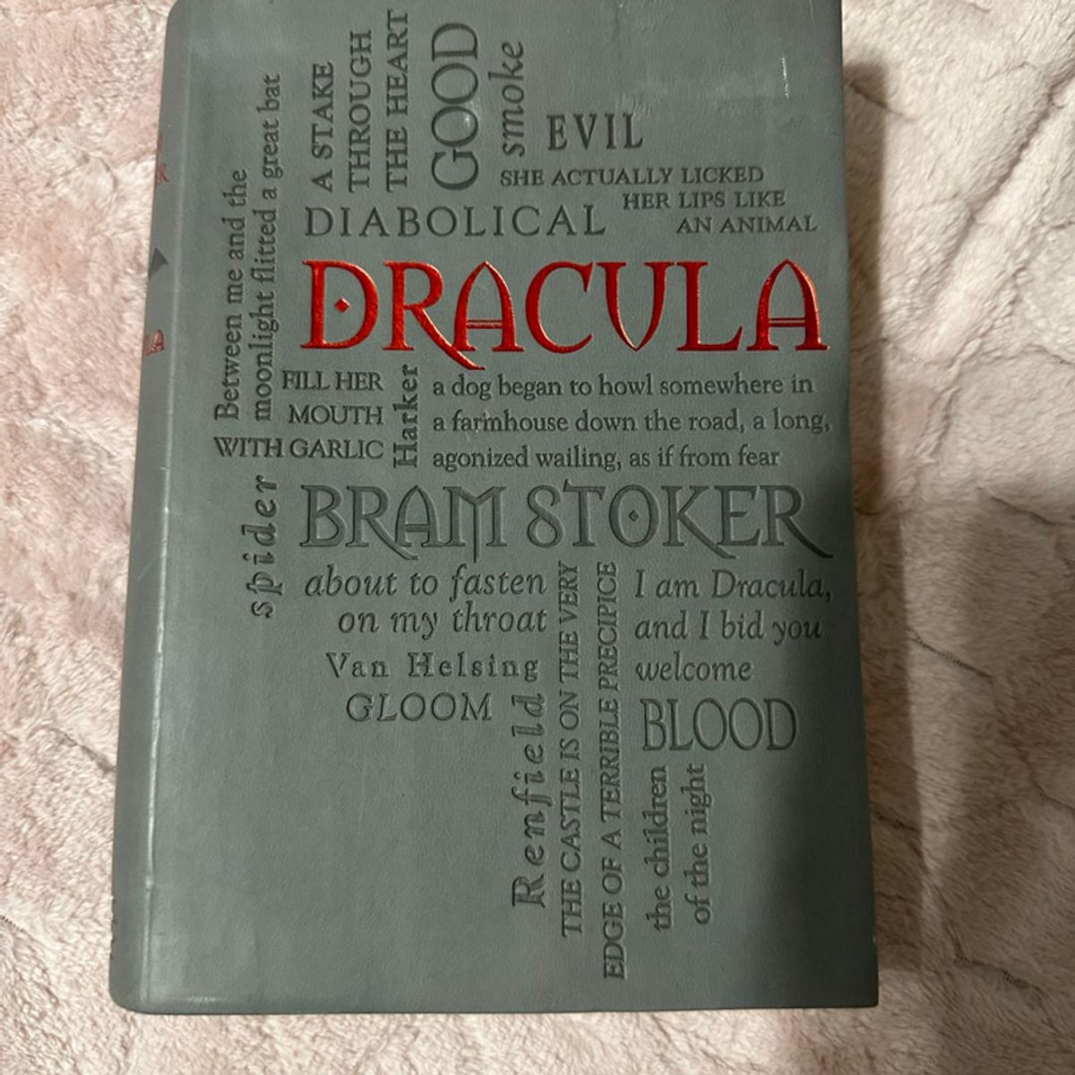 Dracula by Bram Stoker, Paperback | Pangobooks