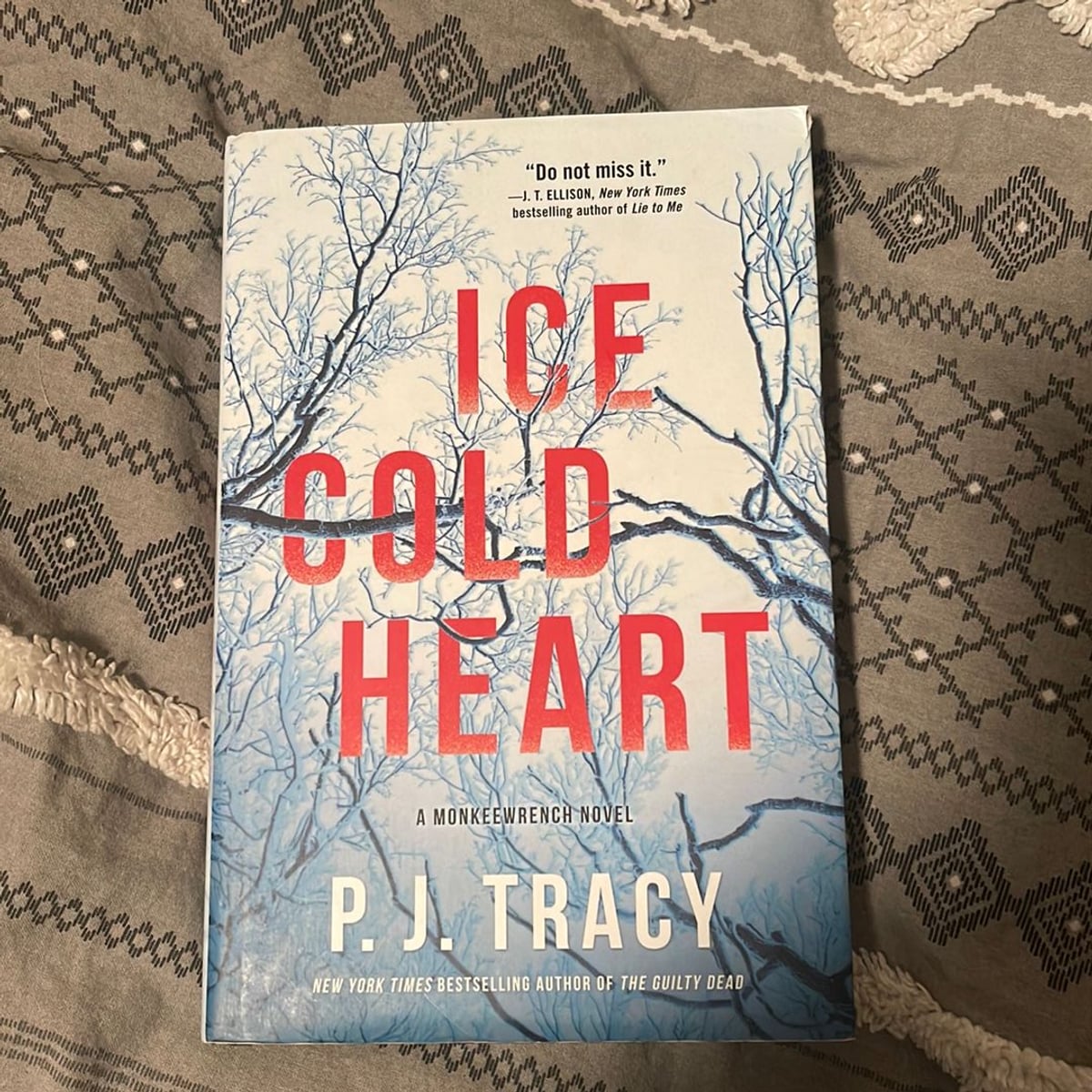 Ice Cold Heart by P. J. Tracy, Hardcover | Pangobooks