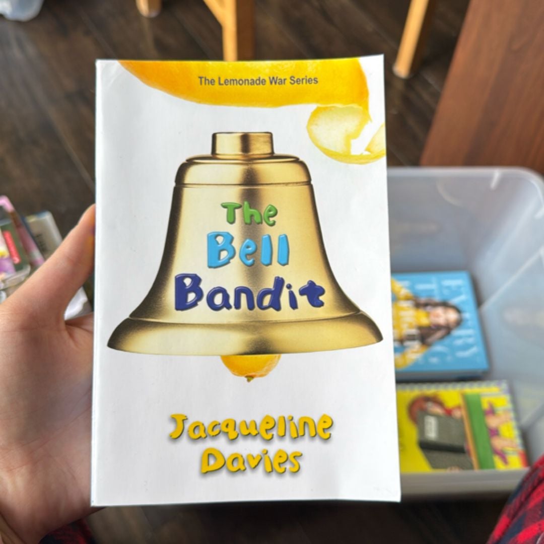 The Bell Bandit by Jacqueline Davies, Paperback | Pangobooks