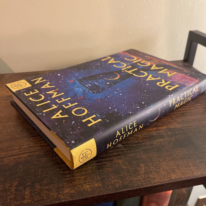 Practical Magic by Alice Hoffman, Hardcover | Pangobooks