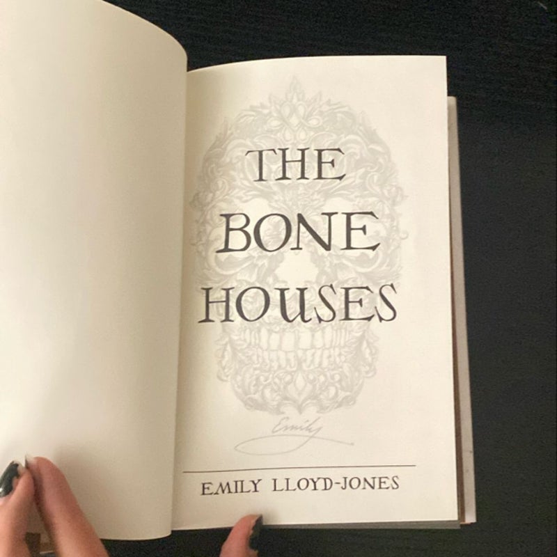 The Bone Houses by Emily Lloyd-Jones, Hardcover | Pangobooks