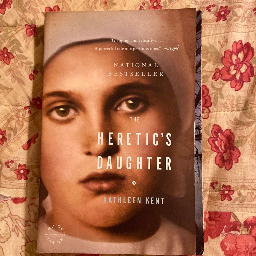 The Heretic's Daughter by Kathleen Kent, Paperback | Pangobooks
