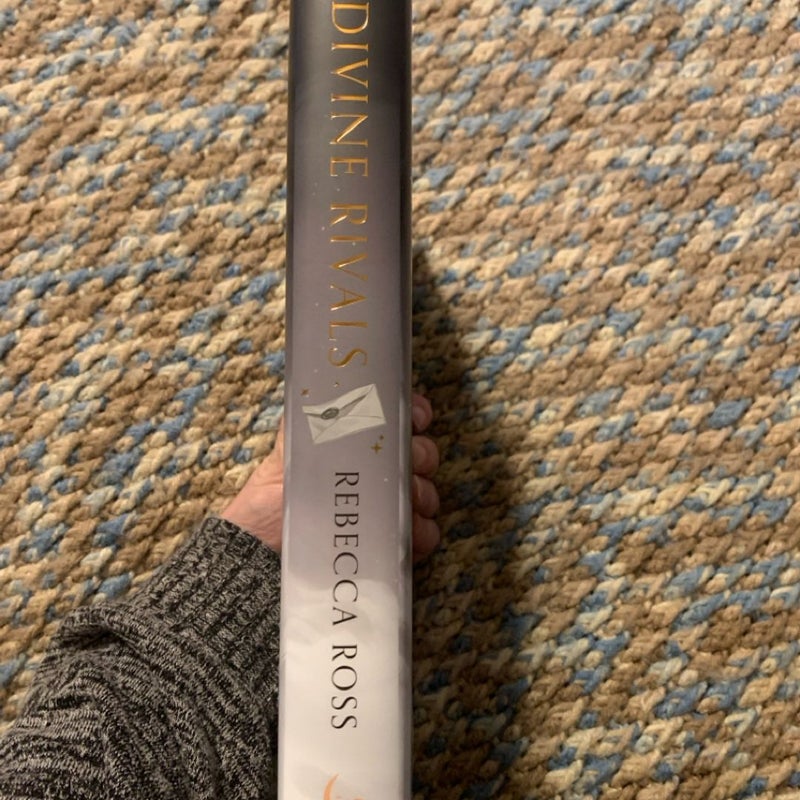 Divine Rivals by Rebecca Ross, Hardcover | Pangobooks