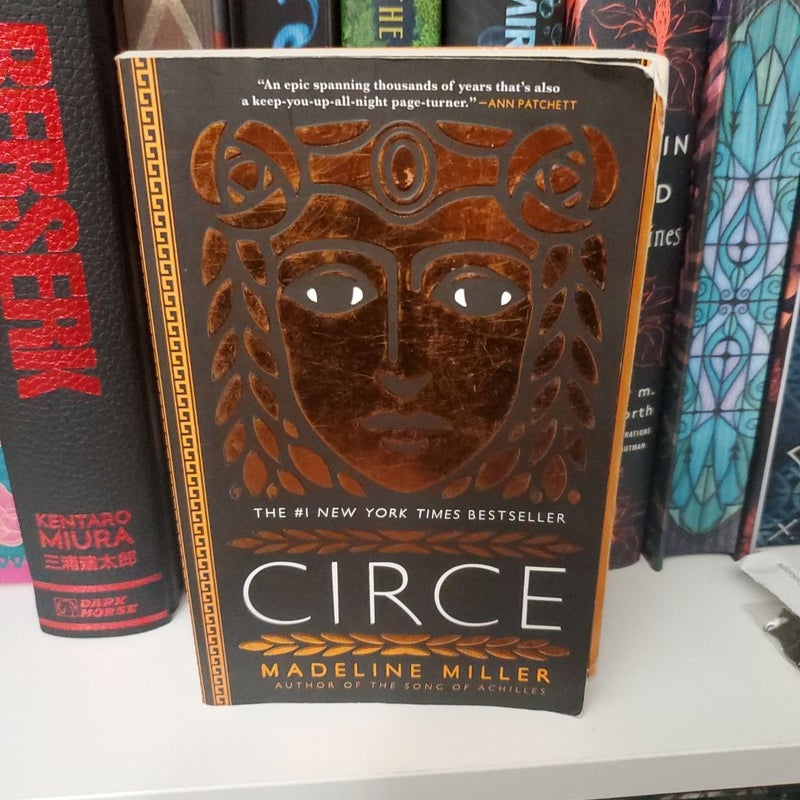 Circe by Madeline Miller, Paperback | Pangobooks