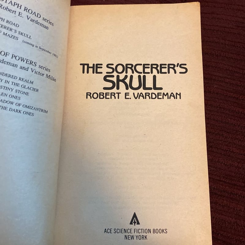 Sorcerer's Skull by Robert Vardeman, Paperback | Pangobooks