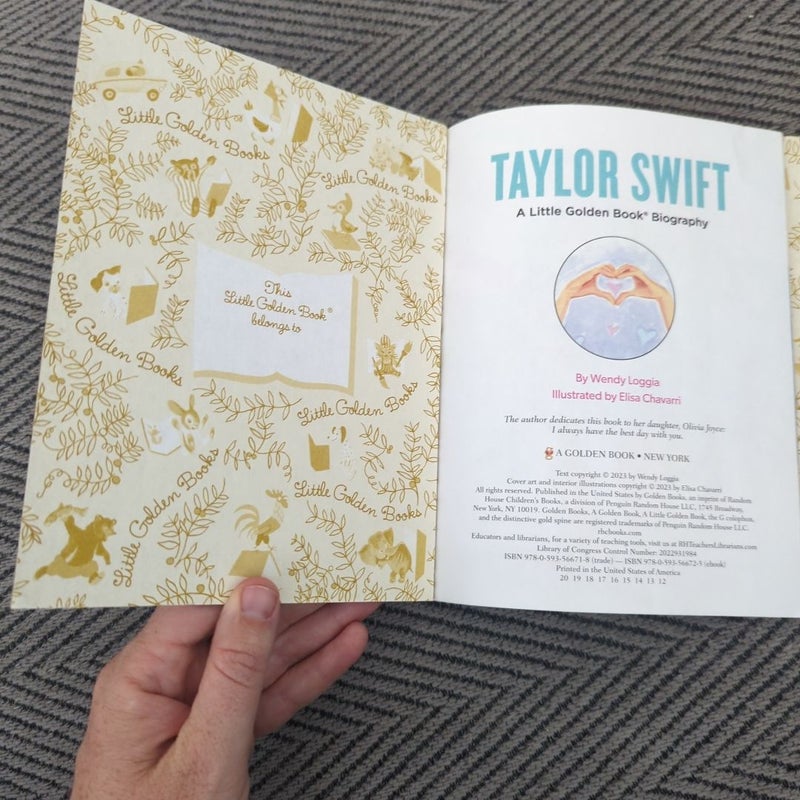Taylor Swift: a Little Golden Book Biography by Wendy Loggia