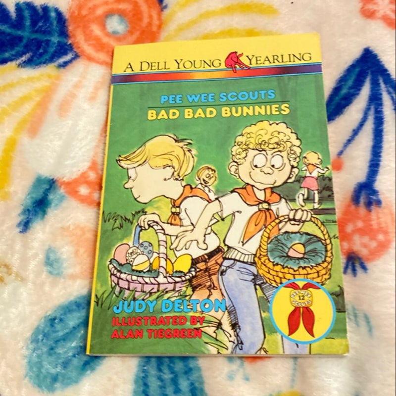 Pee Wee Scouts by Judy Delton, Paperback | Pangobooks