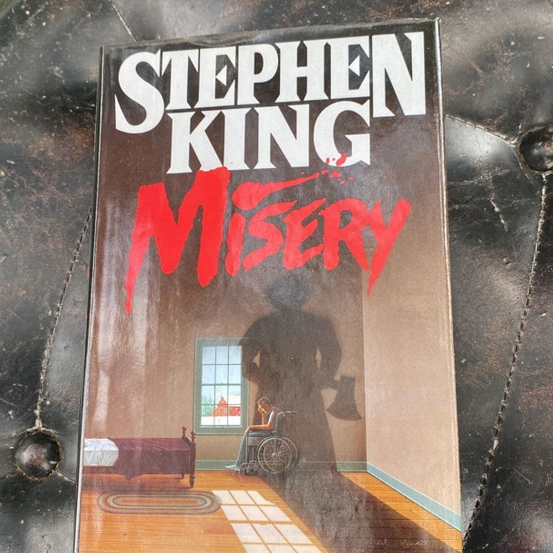 Misery by Stephen king , Hardcover | Pangobooks