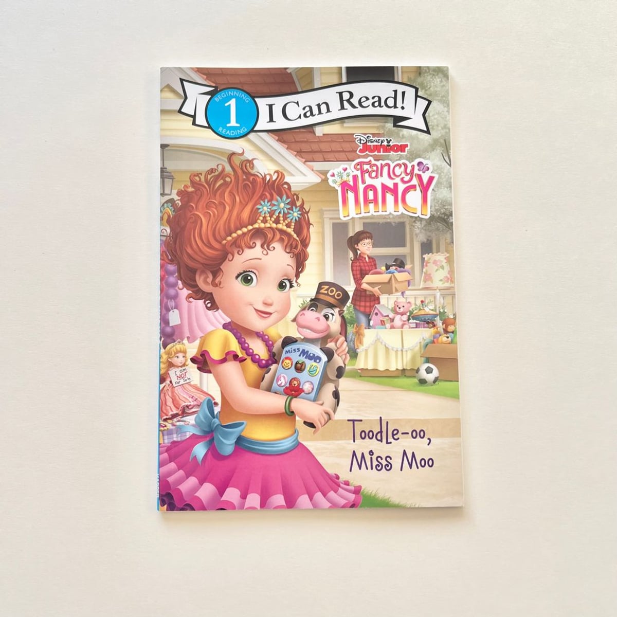 Disney Junior Fancy Nancy: Toodle-Oo, Miss Moo by Victoria Saxon