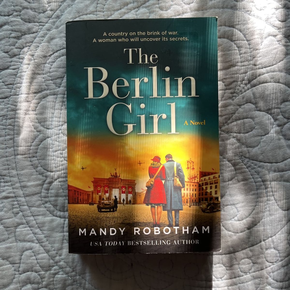 The Berlin Girl by Mandy Robotham, Paperback | Pangobooks