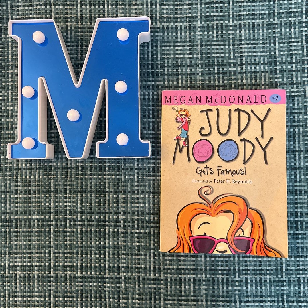 Judy Moody Gets Famous! by Megan Mcdonald