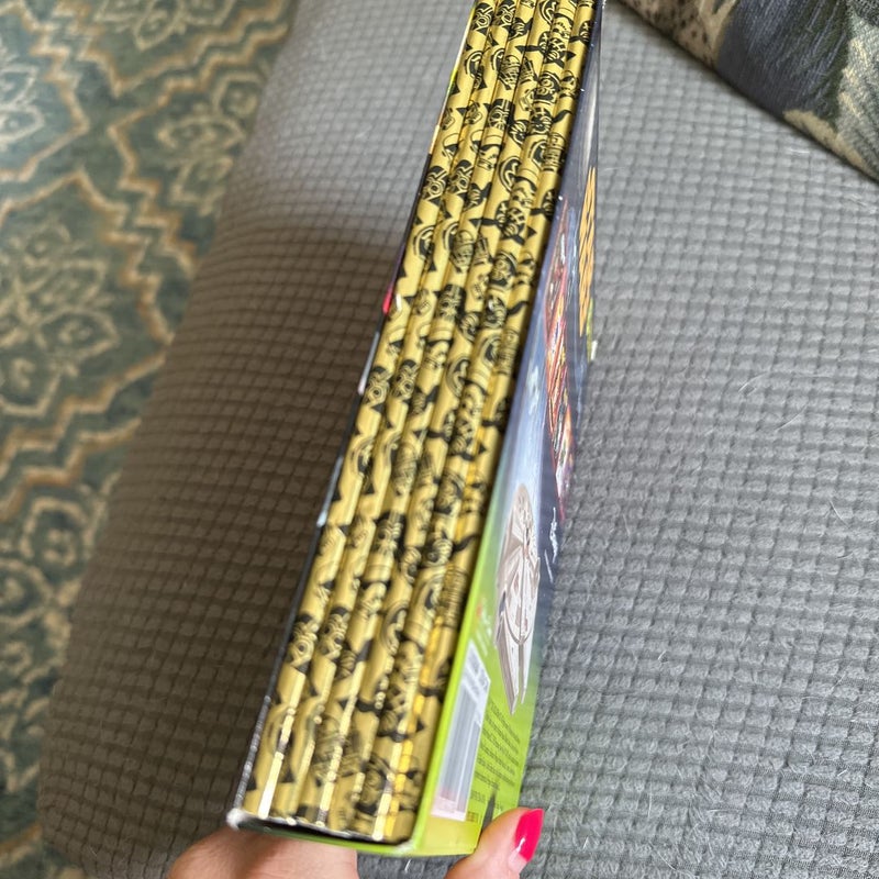 The Star Wars Little Golden Book Library (Star Wars) by Golden Books ...