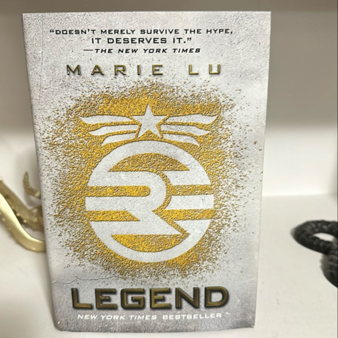 Legend by Marie Lu, Hardcover | Pangobooks