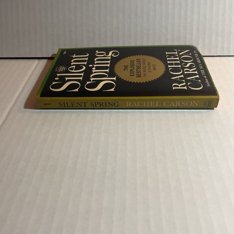 Silent Spring by Rachel Carson, Paperback | Pangobooks