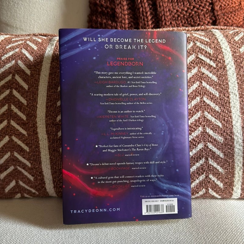 Bloodmarked by Tracy Deonn, Hardcover | Pangobooks