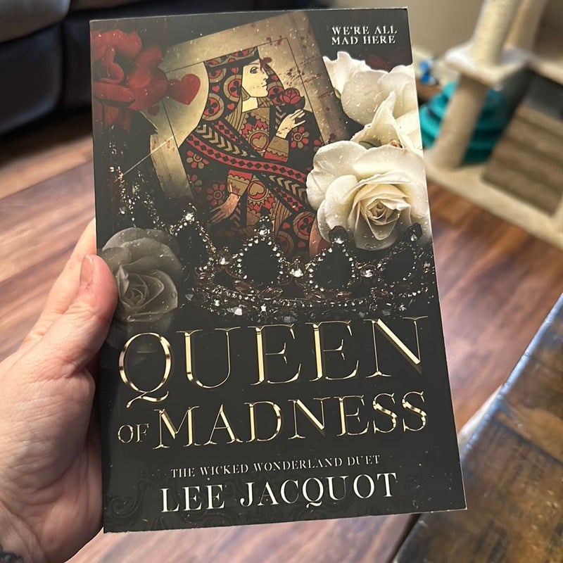 Queen of Madness by Lee Jacquot, Paperback | Pangobooks