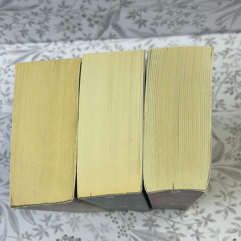 Game of Thrones book 2,3 &4 3 Mass Market Bundle by George R. R. Martin ...