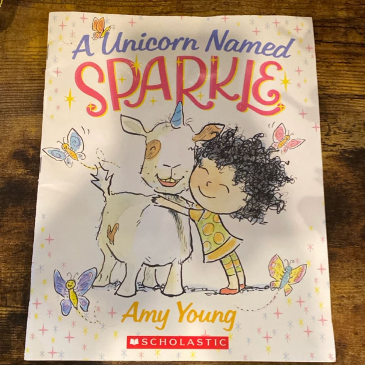 A Unicorn Named Sparkle by Amy Young, Paperback | Pangobooks