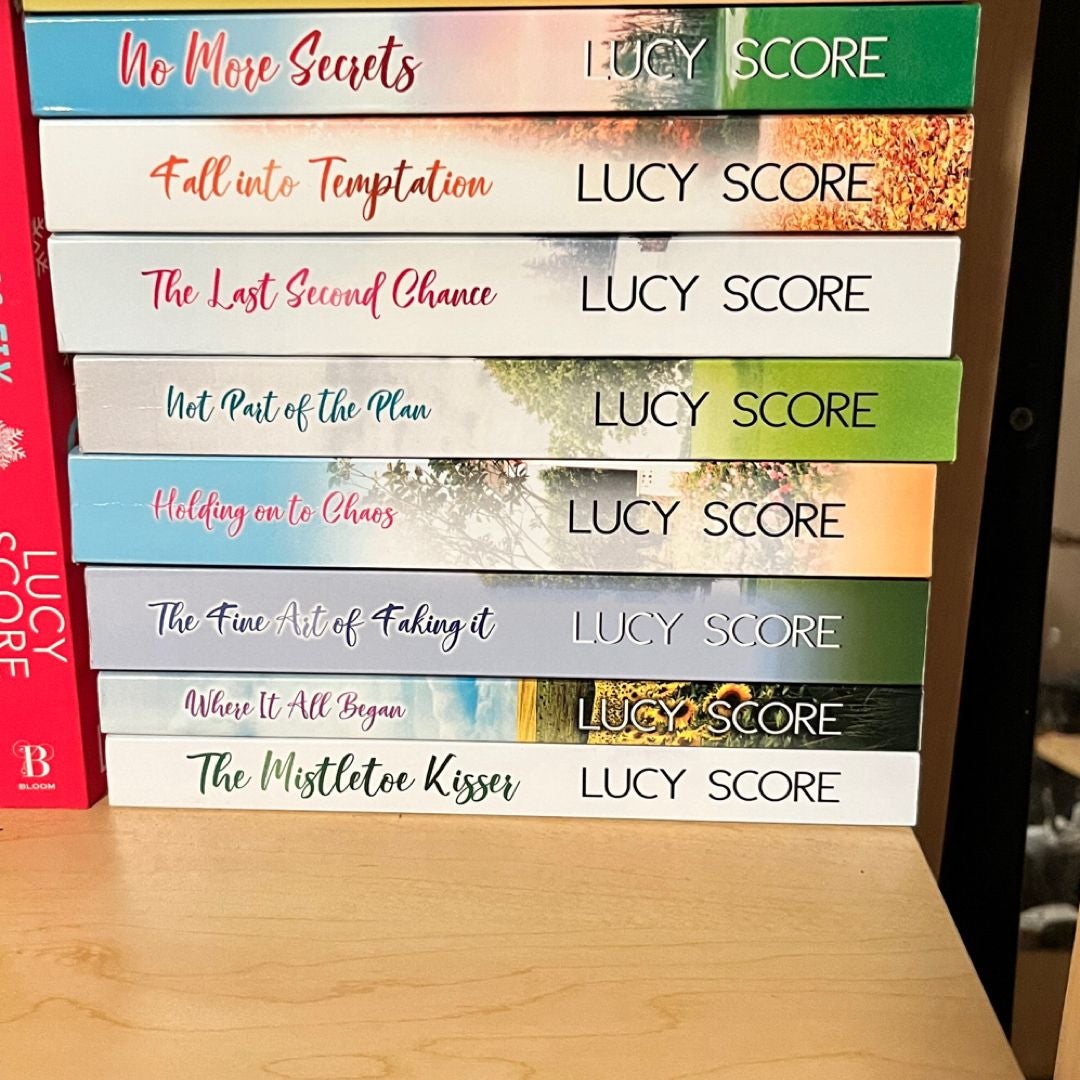 Blue Moon Series by Lucy Score, Paperback | Pangobooks