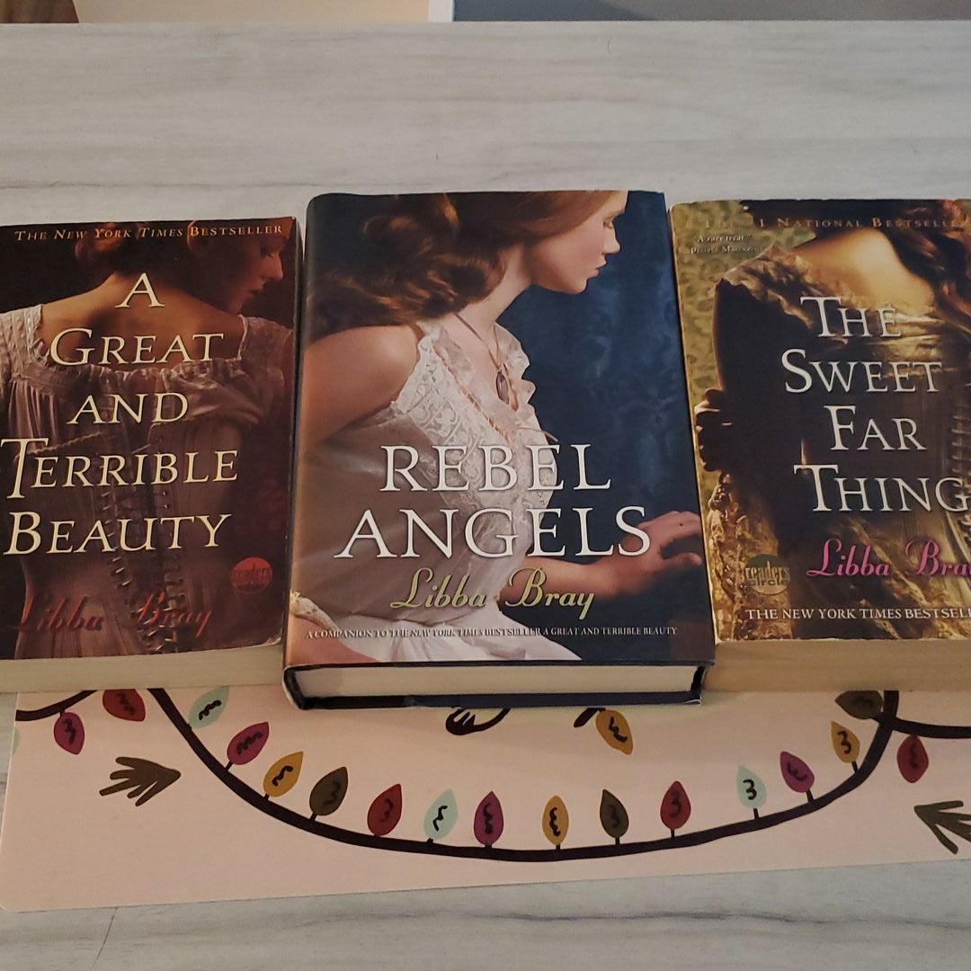 Gemma Doyle Trilogy by Libba Bray, Hardcover | Pangobooks