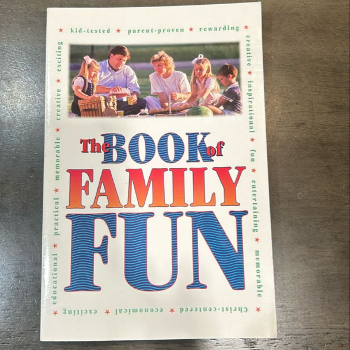 The Book of Family Fun by Barbour Books Staff