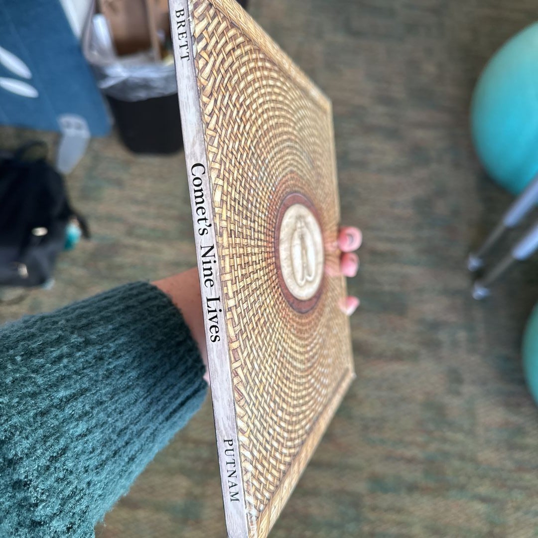 Comet's Nine Lives by Jan Brett