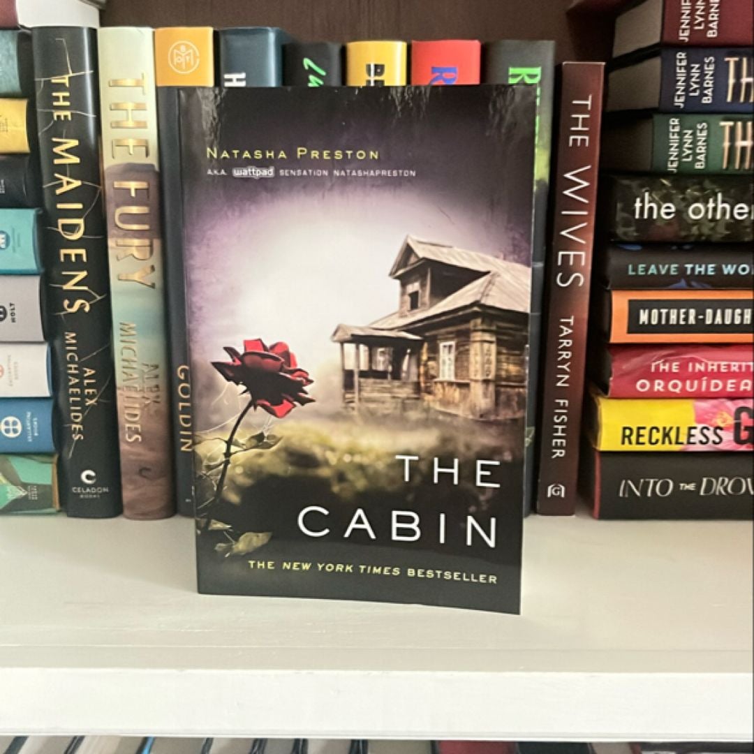 The cabin by Natasha Preston, Paperback | Pangobooks