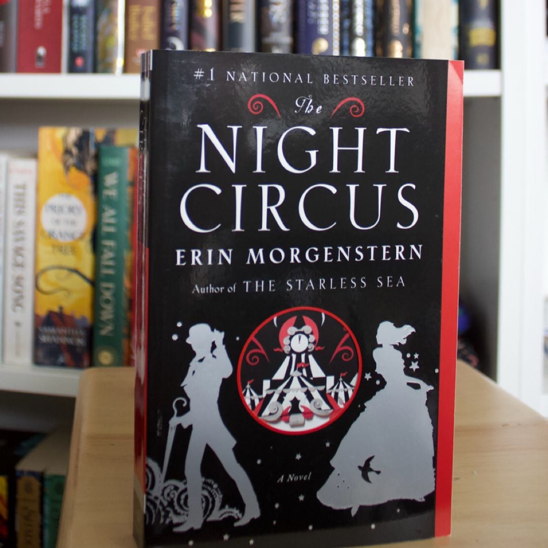 The Night Circus by Erin Morgenstern, Paperback | Pangobooks