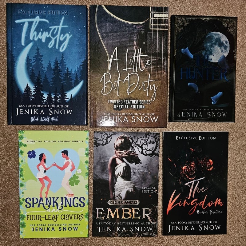 Jenika Snow set by Jenika Snow, Hardcover | Pangobooks