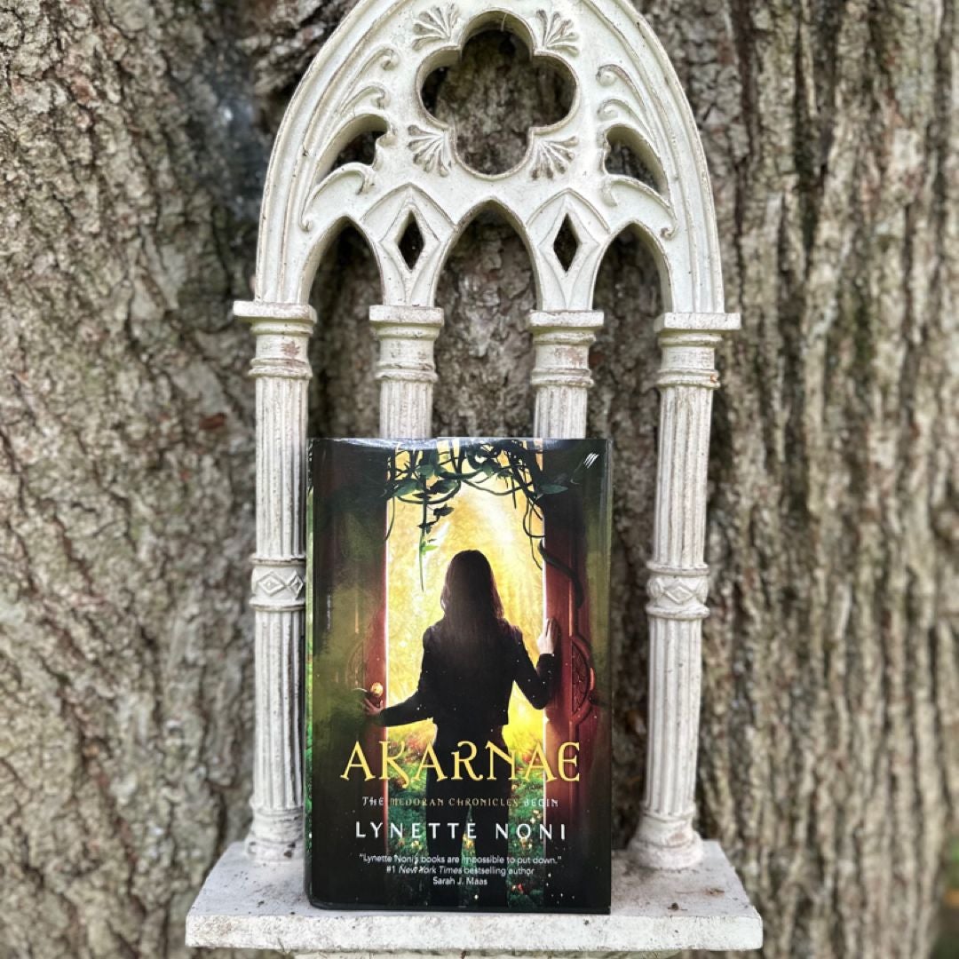 Arkanae by Lynette Noni