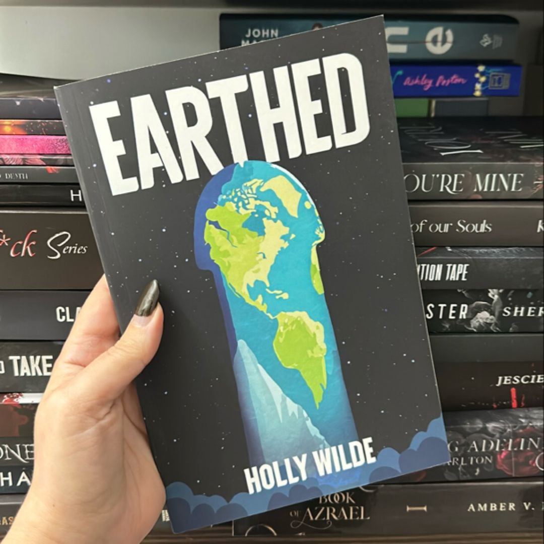Earthed by Holly Wilde by Holly Wilde, Paperback | Pangobooks