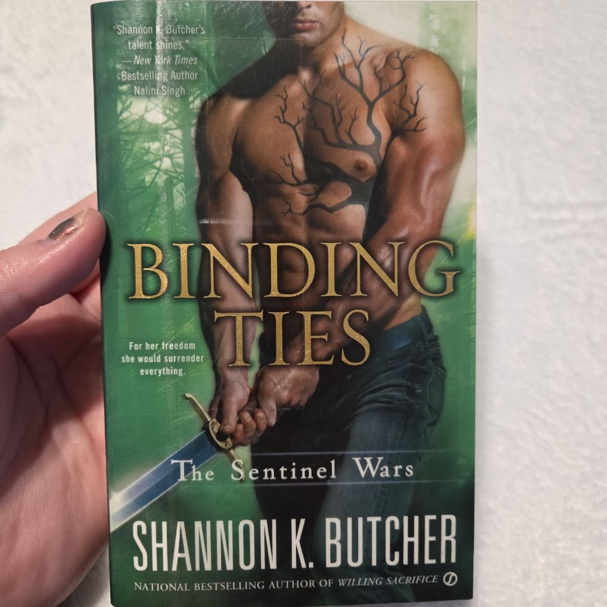Binding Ties by Shannon K. Butcher