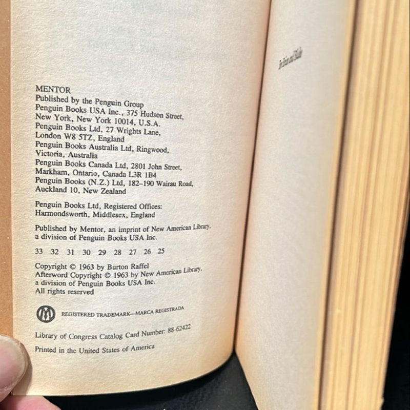 Beowulf by Seamus Heaney, Paperback | Pangobooks