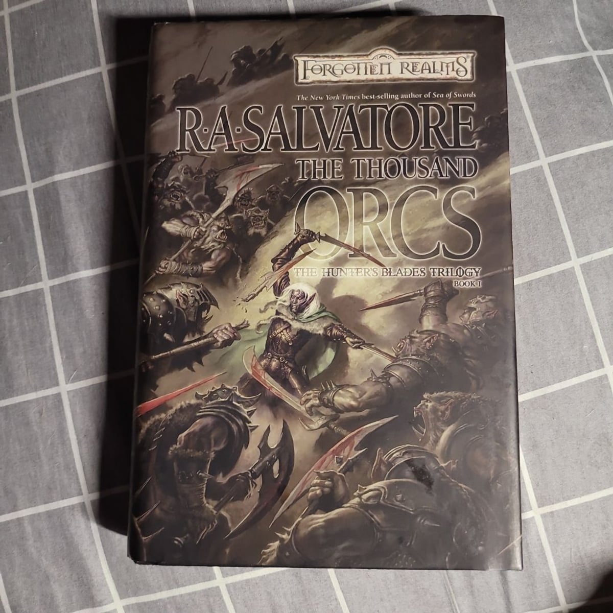 The Thousand Orcs by , Hardcover | Pangobooks