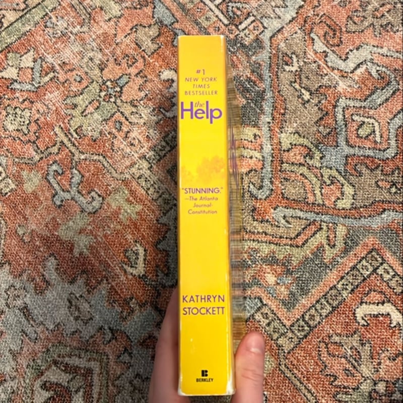 The Help by Kathryn Stockett, Paperback | Pangobooks